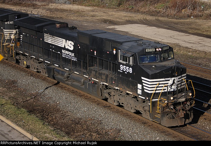 NS 9558